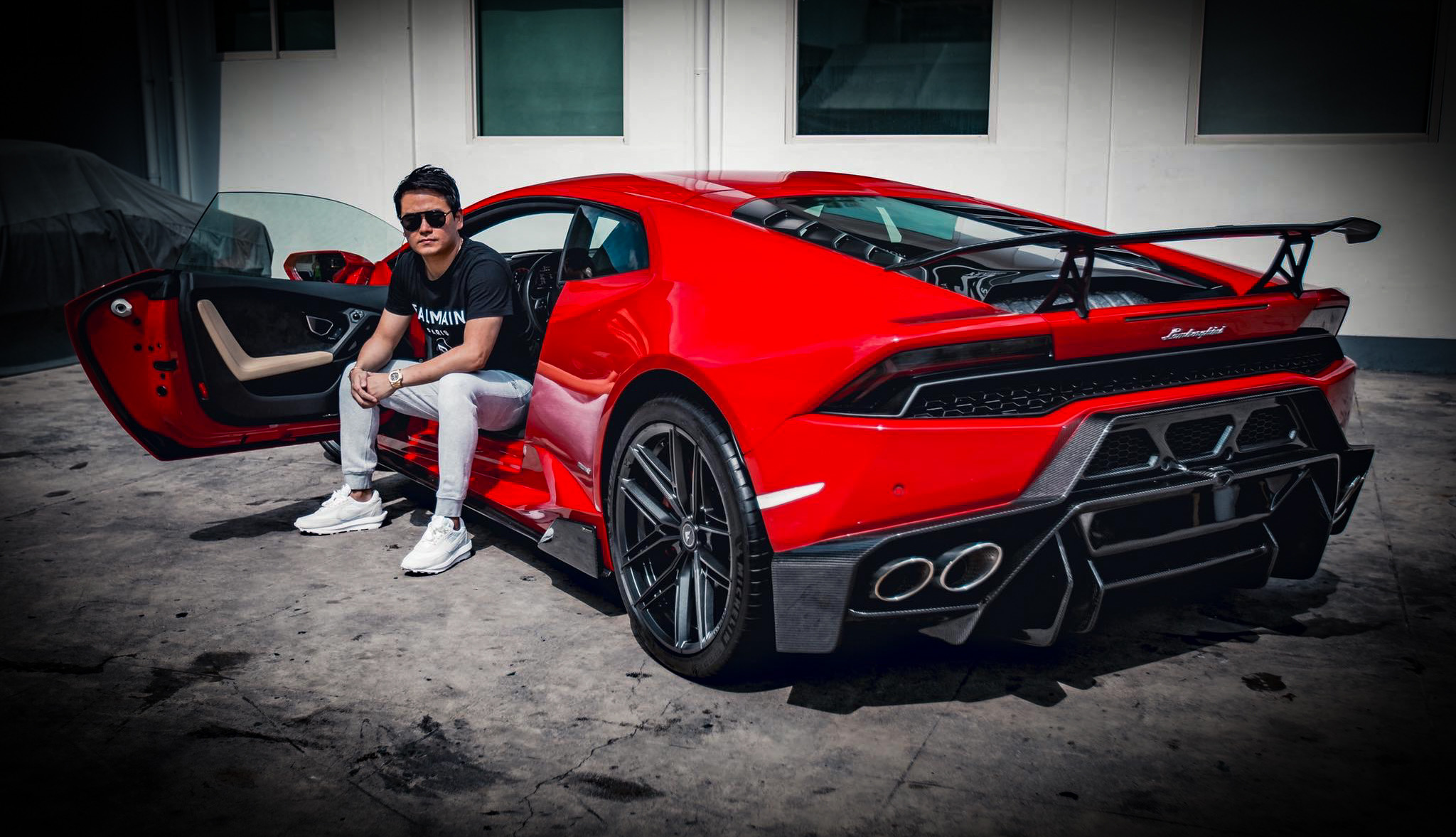 KEITH BRYAN HAW | Cars & Chow